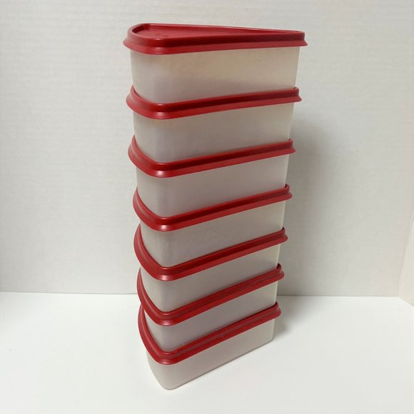 Tupperware | Kitchen | One Set Of 7 Tupperware Slice Opie Containers ...